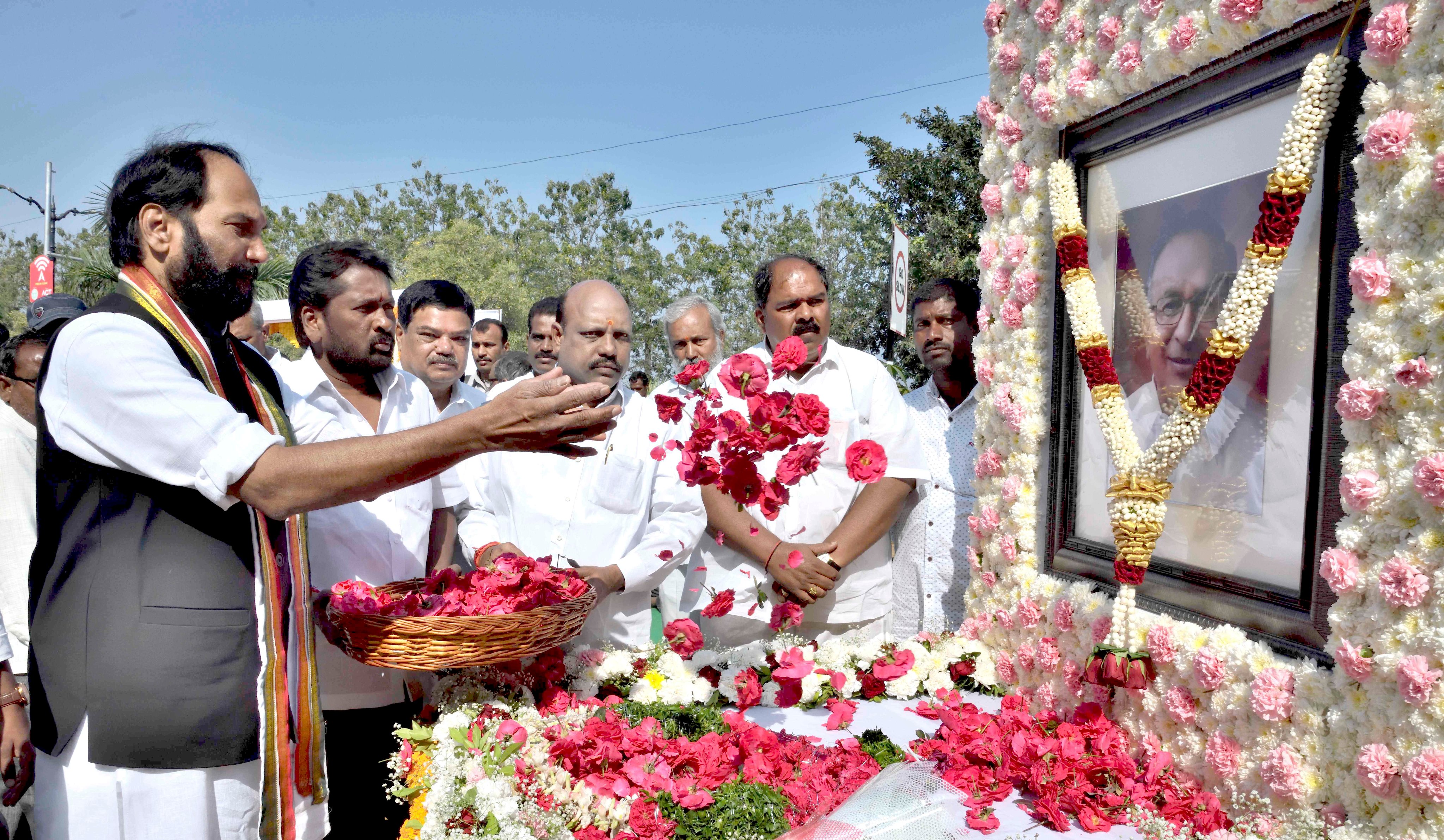 Tributes paid to Jaipal Reddy on his 78th birth anniversary : కేంద్ర ...