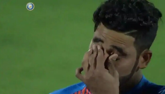 Mohammed Siraj's father died: ఆసిస్ పర్యటనలో ఉన్న సిరాజ్‌కి పితృ వియోగం ...
