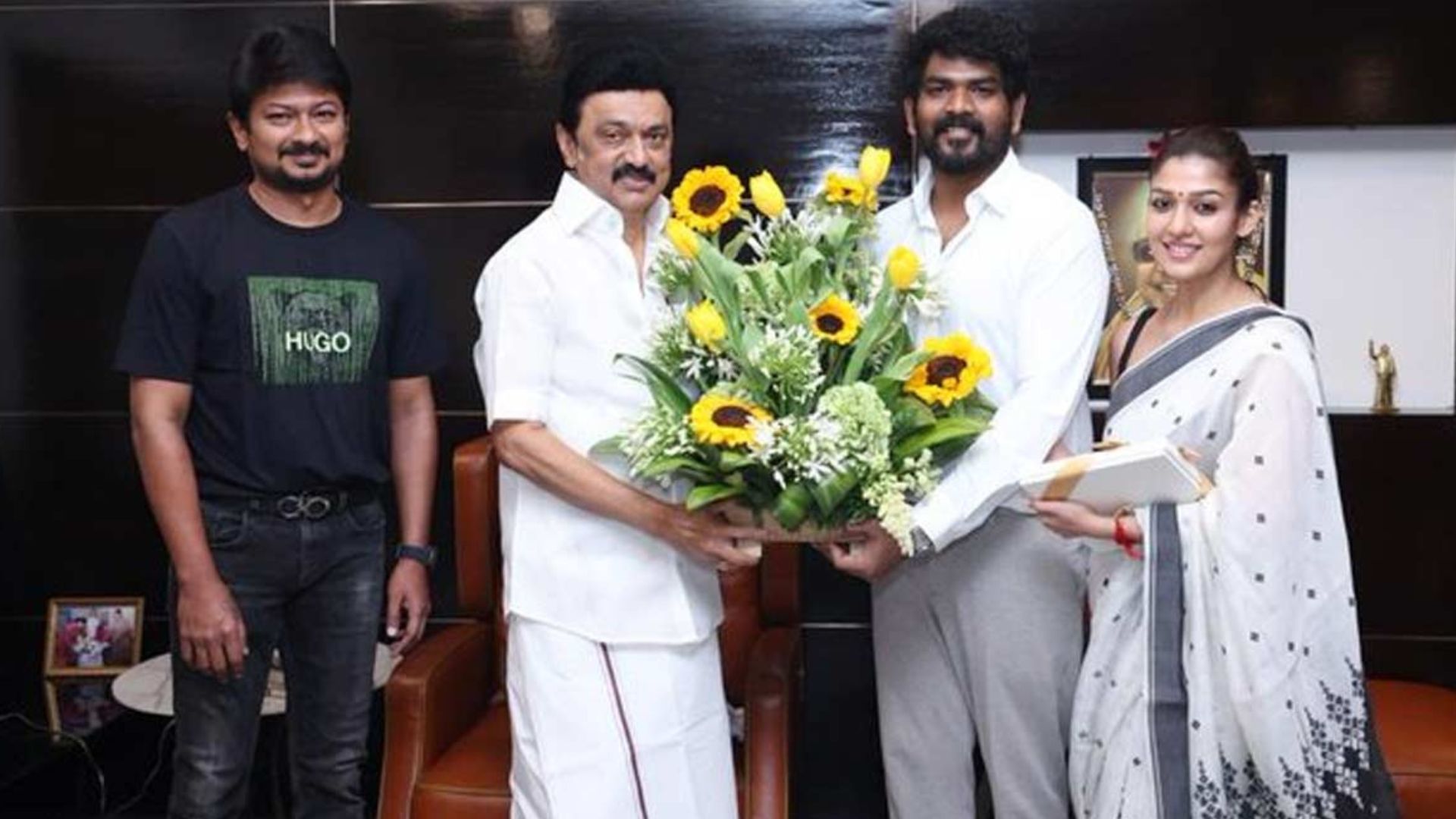 Nayanthara Marriage: Nayanthara and Vignesh Shivan Invites Tamil Nadu ...