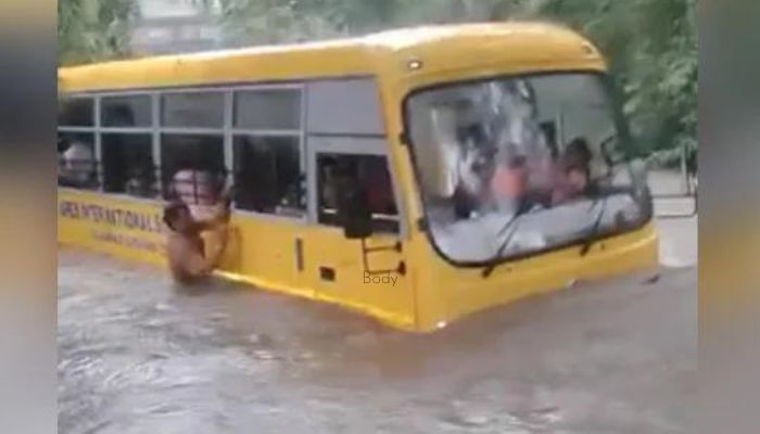 madhya pradesh school bus carrying 24 students stuck in floods watch ...