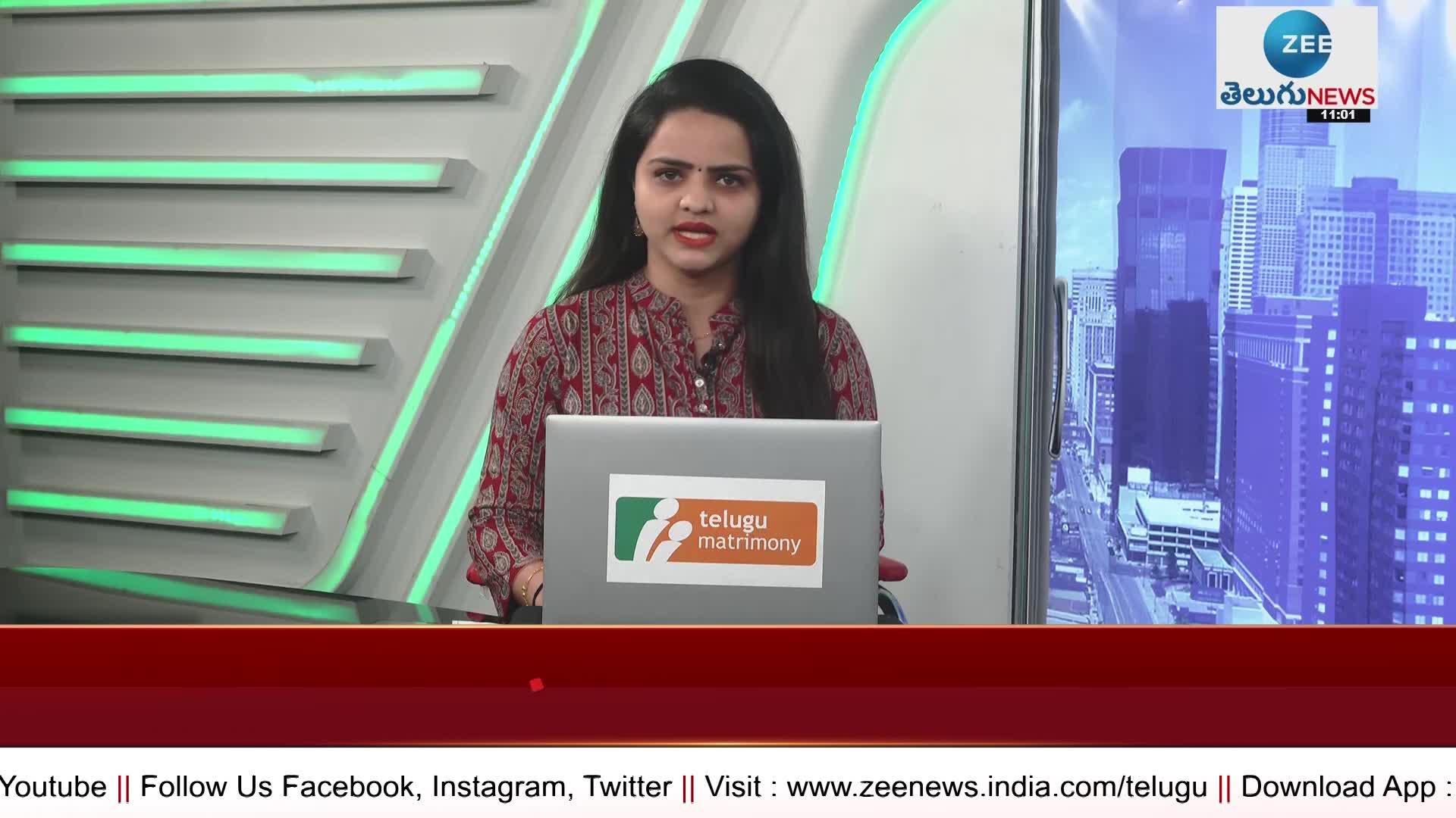 rahul gandhi bharat jodo yatra in telangana, actress poonam kaur goes hand in hand with rahul ...