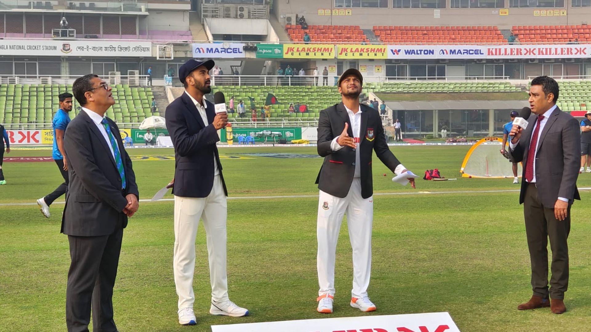 India Vs Bangladesh 2nd Test Playing 11 Out Kuldeep Yadav Misses Out