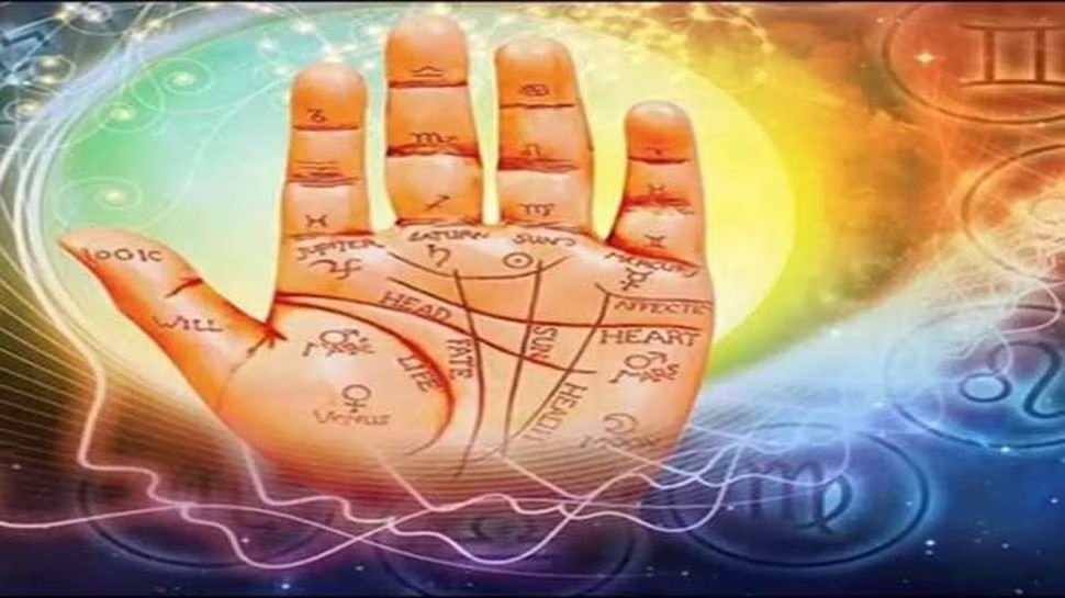 Palmsistry and astro tips check your hand whether you have these signs ...