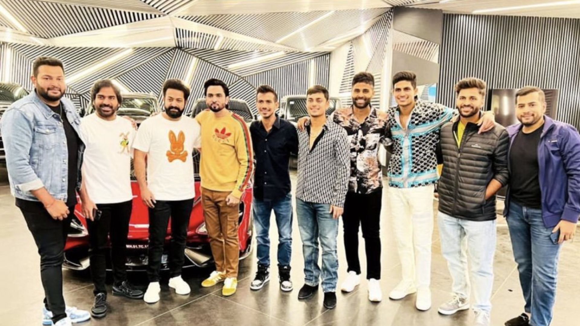 NTR Team India: Indian Cricketers meet RRR Hero Jr NTR ahead of India ...