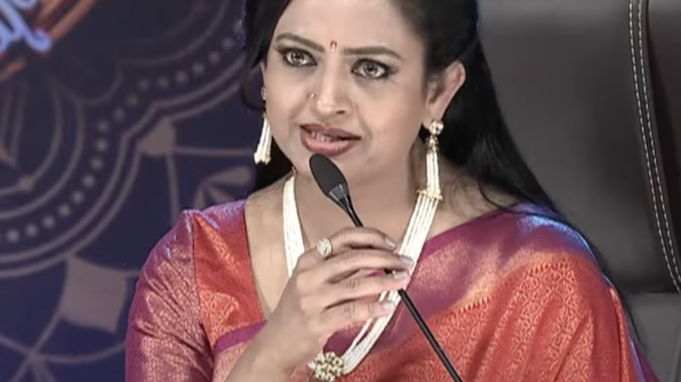 Venky Monkey Team Questions indraja in Jabardasth Latest Promo | షోలో ...