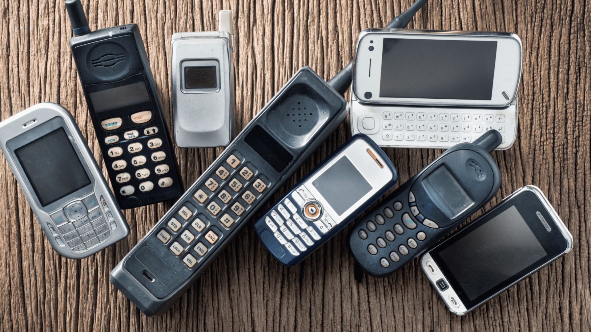 50 Years for Mobile Phones: Here is Details of First mobile phone and ...
