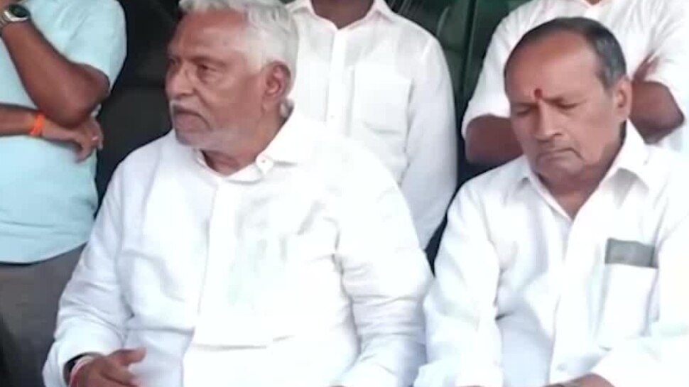 mlc jeevan reddy Challenges to BRS Govt Over 24 Hours Power in ...