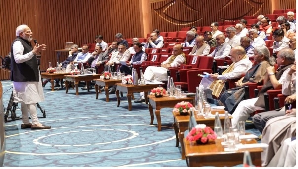 Pm Narendra modi leads union cabinet meeting today completed to conduct ...