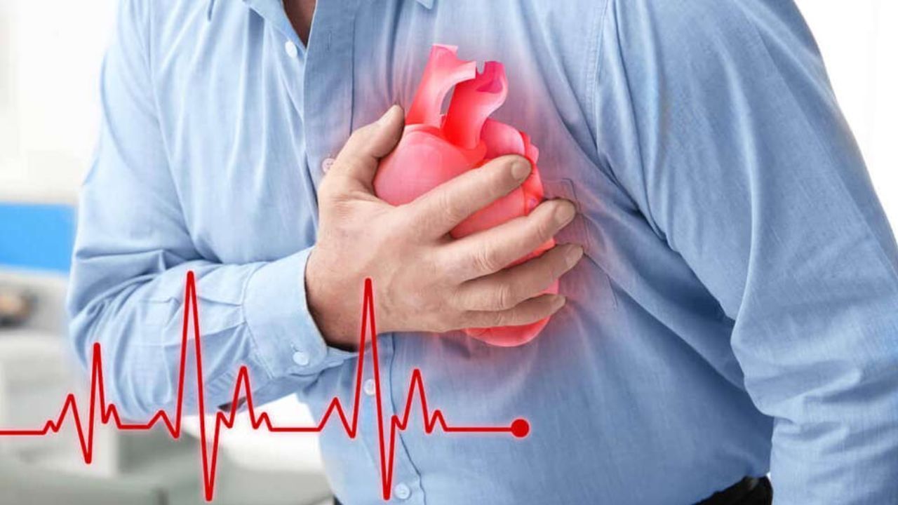 Heart Stroke: గుండెపోటుకు గురయ్యే ముందు బహిర్గతమయ్యే లక్షణాలు | if you ...