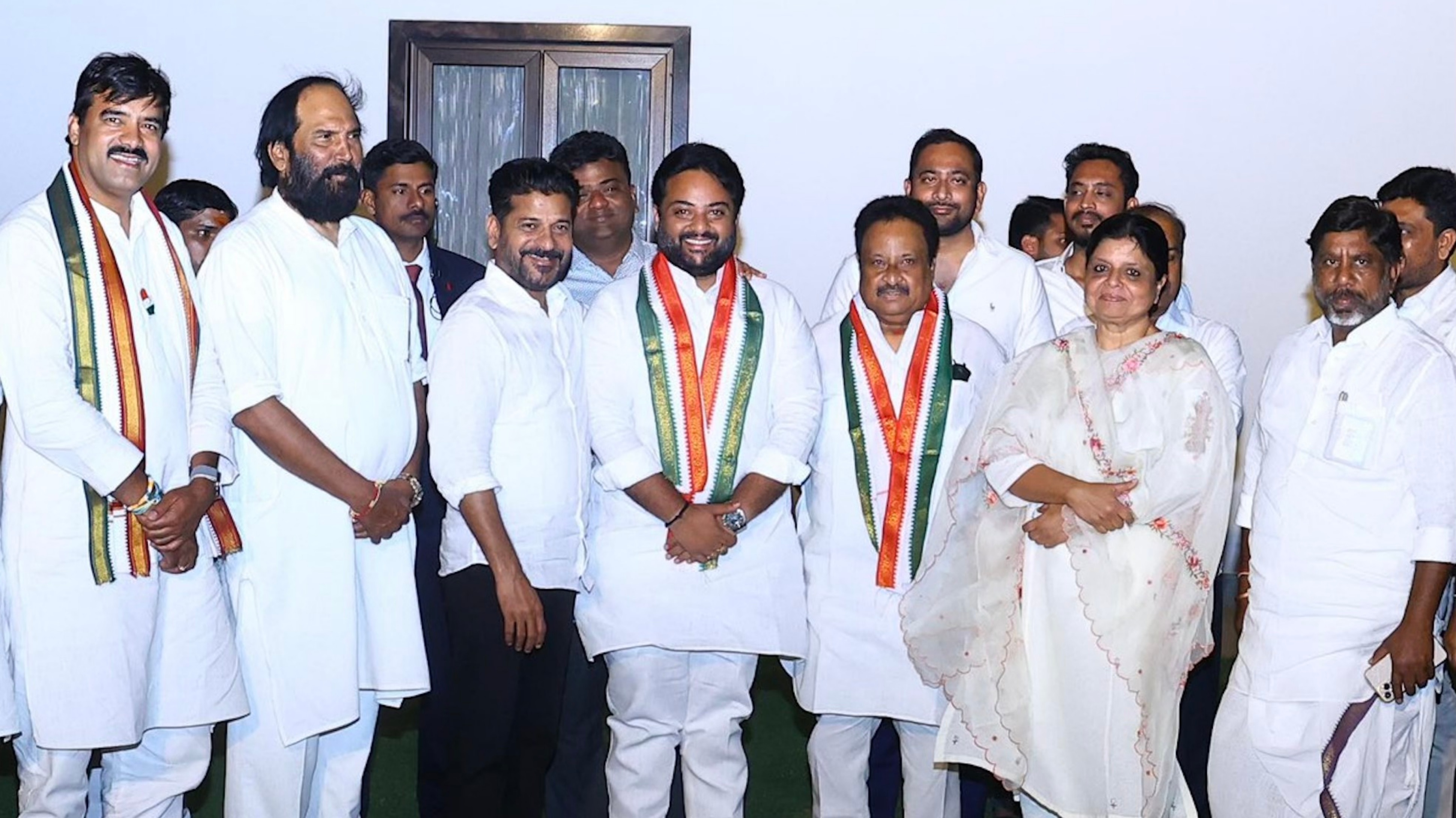 Jithender Reddy Joins Congress After Resign BJP And Appointed As ...