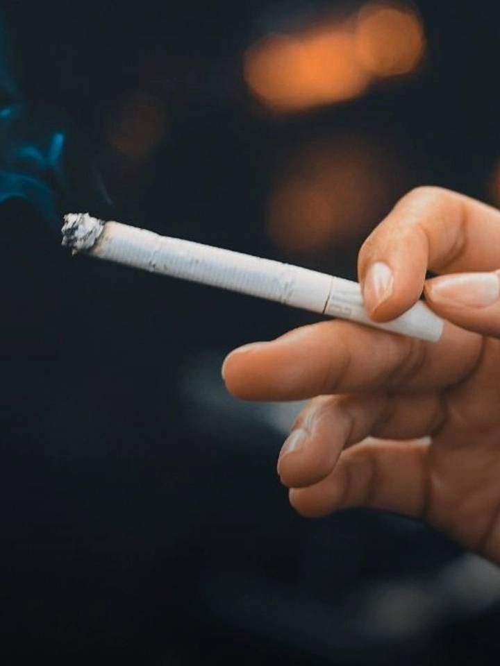Cigarette, Beedi Which Of These Two Is More Dangerous For Health | Bidi ...