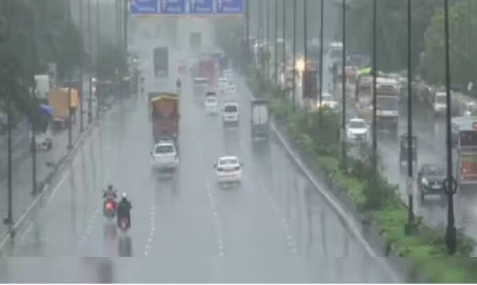 Imd Issues Yellow Alert To These Telangana Districts Will Have Moderate