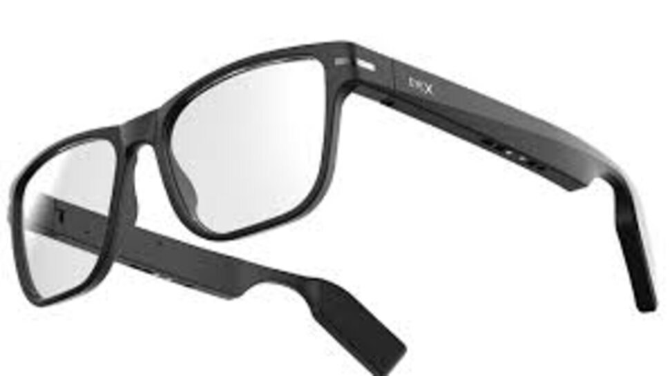 Special offer on 'The Great Indian Spectacle' Titan Plus Eyewear ...