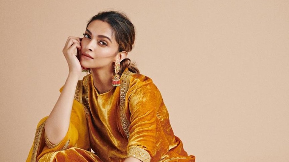 Ranveer Singh Deepika Padukone to give birth on her ex boyfriend Ranbir ...