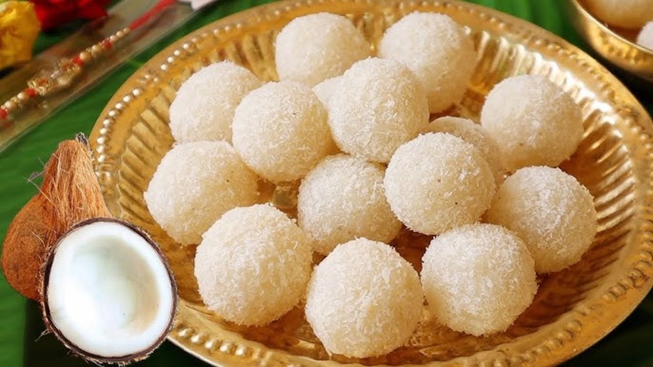 Quick And Easy Coconut Laddu Recipe Making Process | Coconut Laddu ...