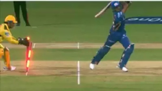 CSK Player MS Dhoni Lightning Fastest Stumping Video going viral, How ...