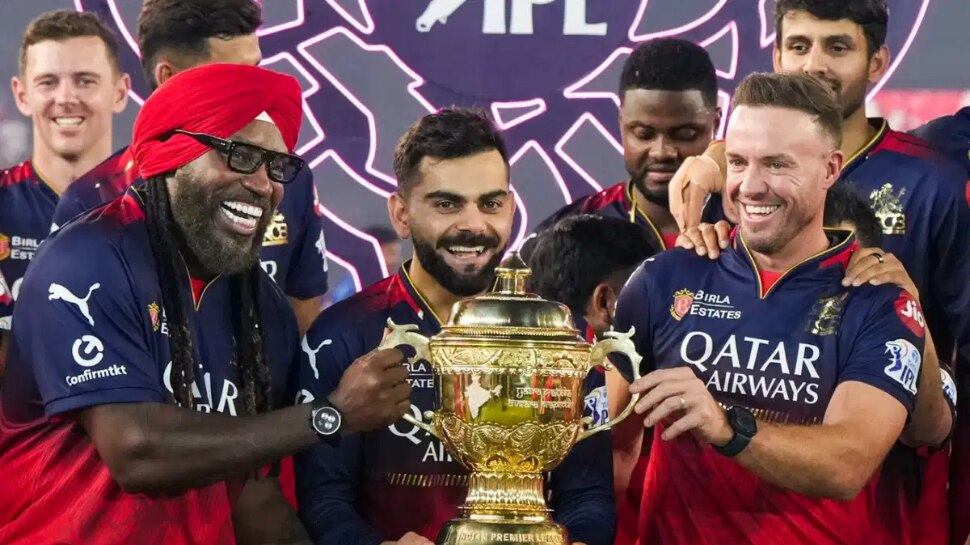 ipl 2025 final trophy replica for champions royal challengers bangalore ...