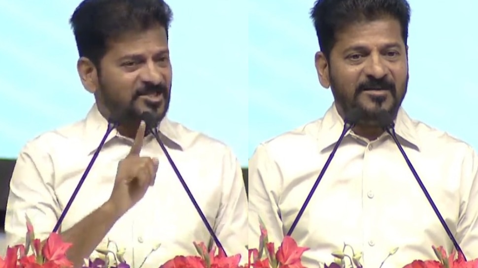 CM Revanth Reddy gives Appointment Letters to Telangana Group2 job ...