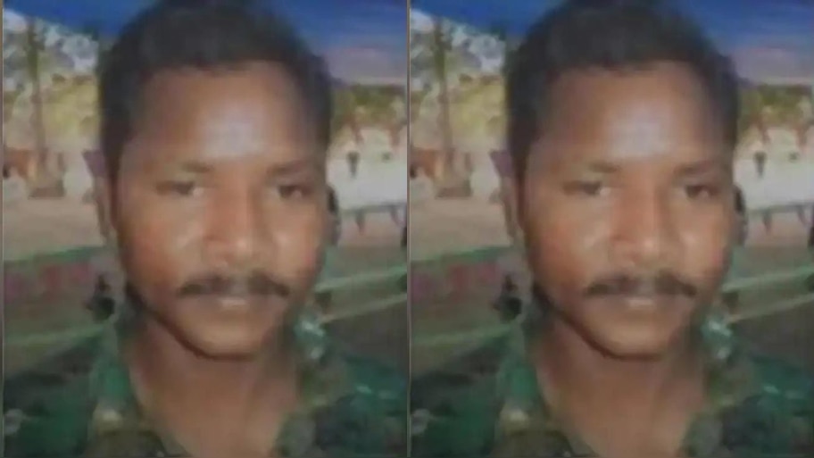 Maoist Top Leader Barse Deva Surrender Infront Of Telangana Police ...