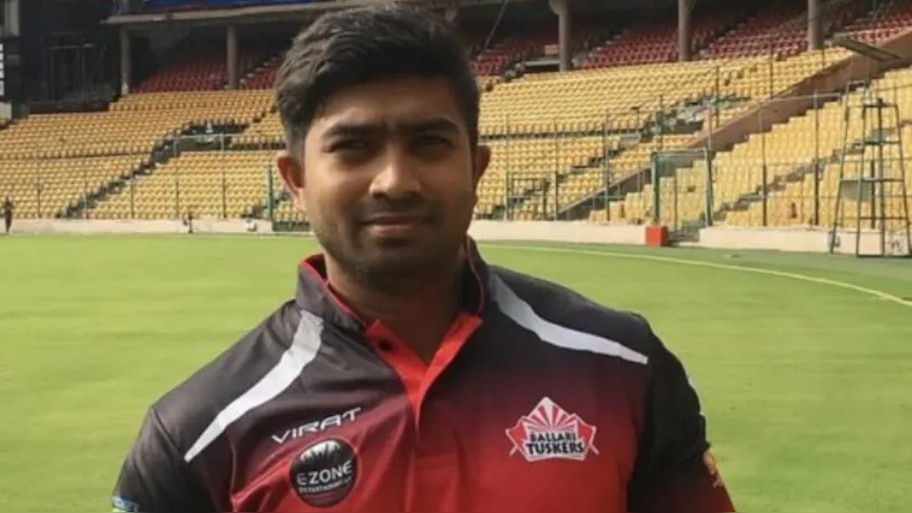 Former First Class Cricketer SL Akshay Dies During Match | SL Akshay ...