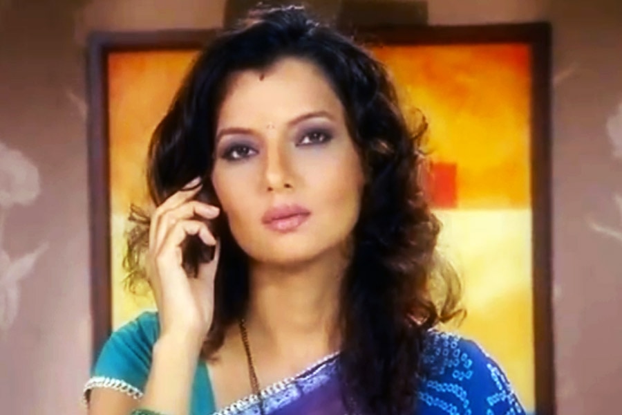 The Heroine Who Once Challenged Aishwarya Rai and Madhuri Dixit Where Is She Now vn | Star ...