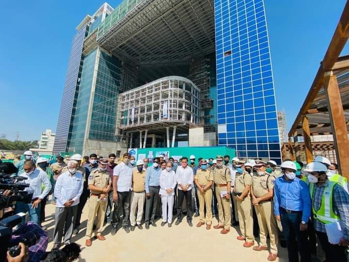 Minister KTR Supervised the Progress in Telangana Police Command and ...