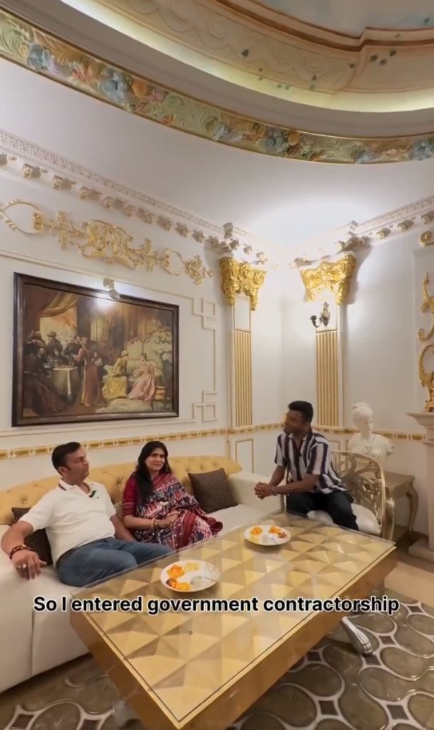 Interiors Of House In Indore Made Of 24-carat Gold Photos Are Going ...