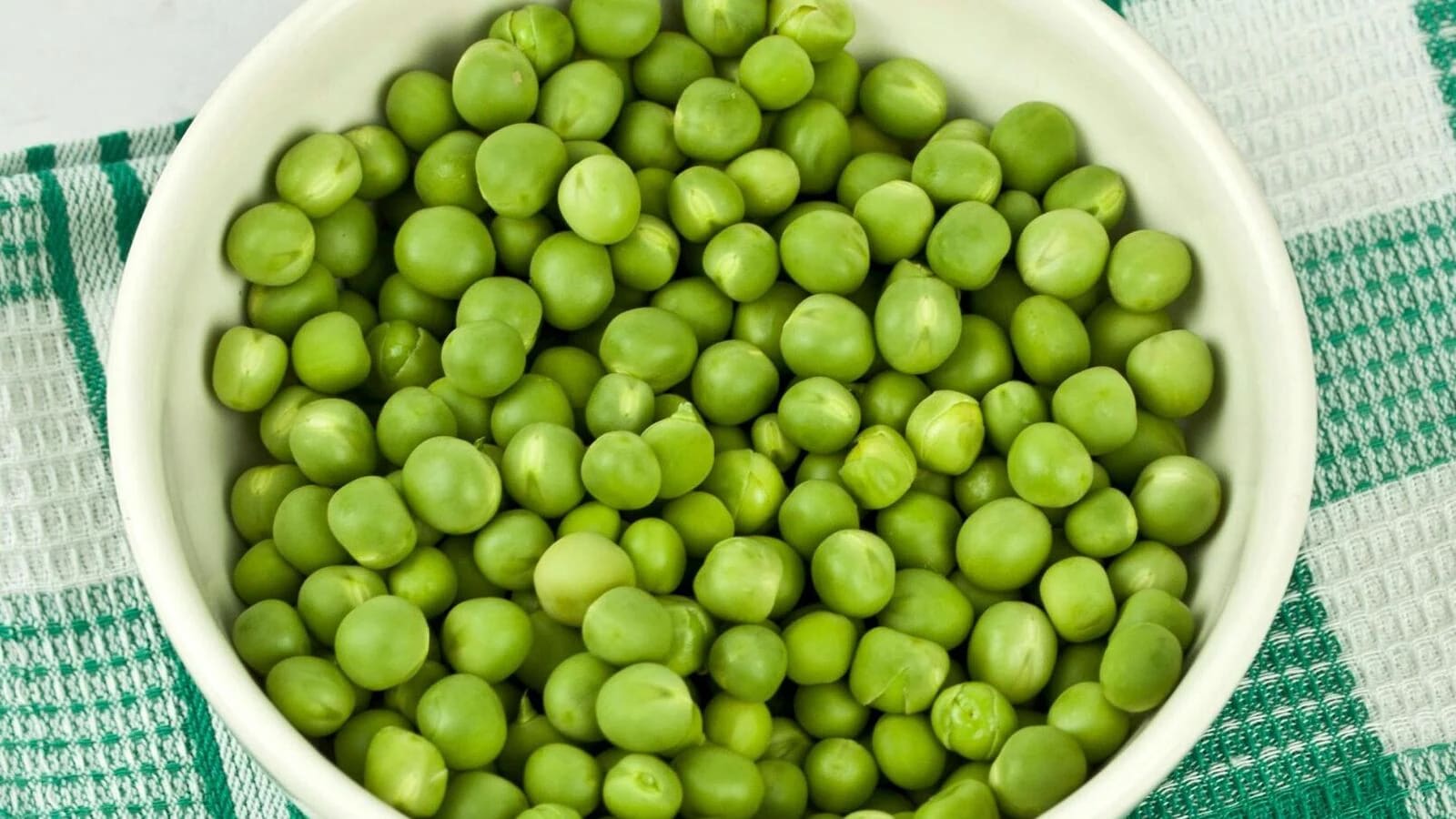 Green Peas Benefits Amazing Health Advantages of Eating Peas Daily vn ...