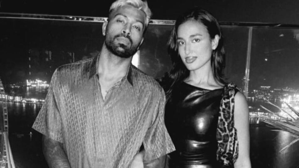 Team India Star Confirms Relationship with Model Mahika Sharma Shares ...