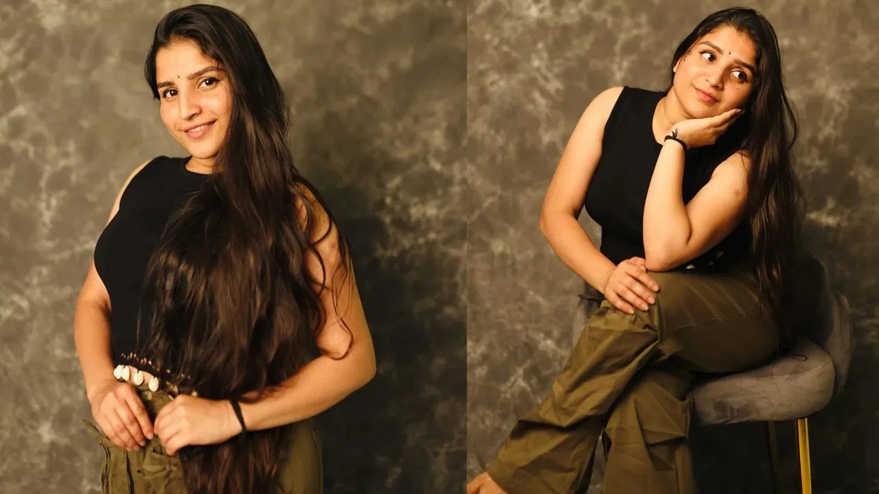 Indravati Chauhan Photos: Singer Mangli Sister Indravati Chauhan ...