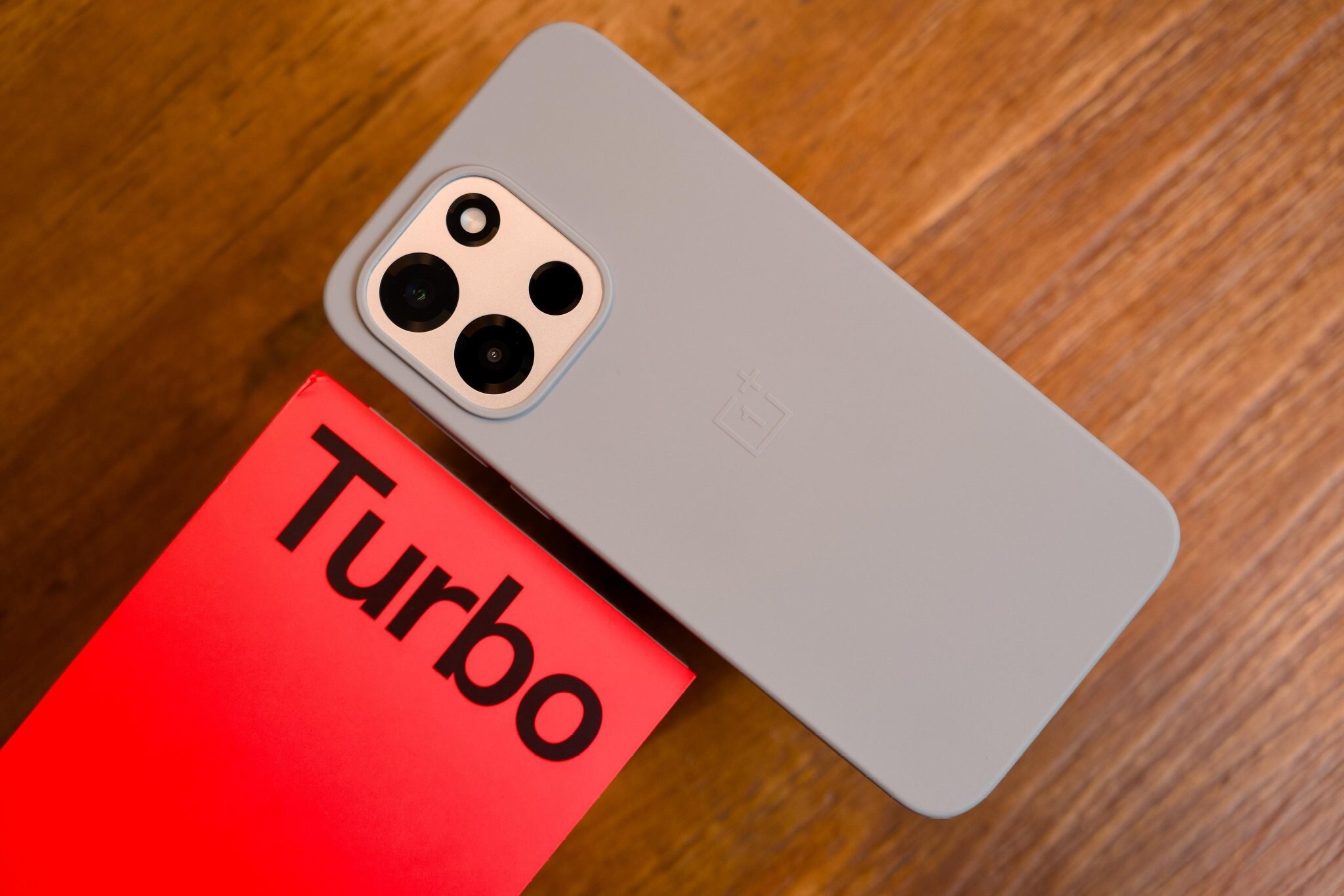 Powerful 9000Mah Battery Oneplus Turbo Models Launch On January 8 ...