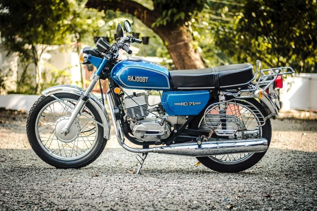Powerful 346Cc Engine Yamaha Rajdoot 350 Bike Launch Soon | Rajdoot 350 ...