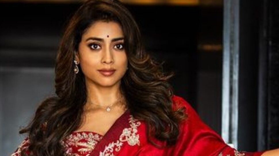 Did Shriya Saran took an indirect dig at YS Jagan with latest Instagram ...
