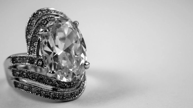 Silver Tsunami Now Silver Rates Fall Down in future full details here ...