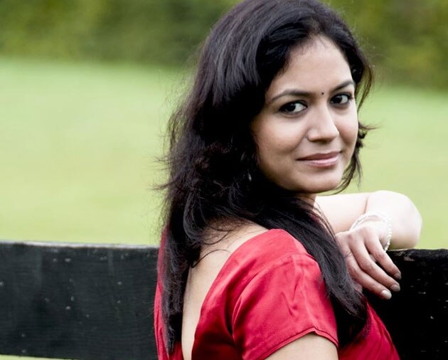 Singer Sunitha fires back at Pravasti allegations on Paadutha Teeyaga ...