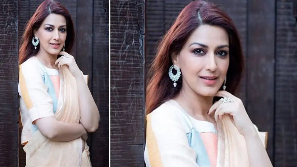 Sonali Bendre Shocking Comments on Stra Hero He Looked at Me Like an ...