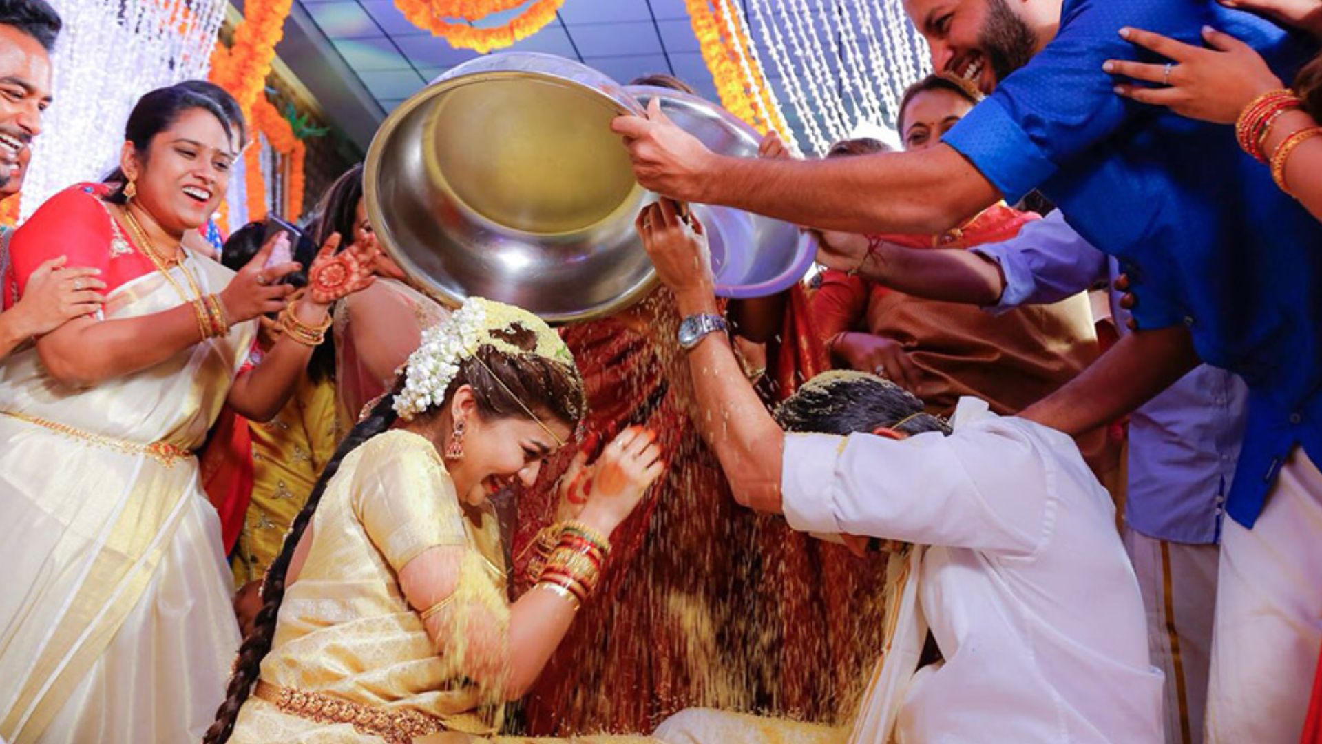 telugu Star Heroine swathi reddy will going to divorce to her husband vikas vasu full details ta ...