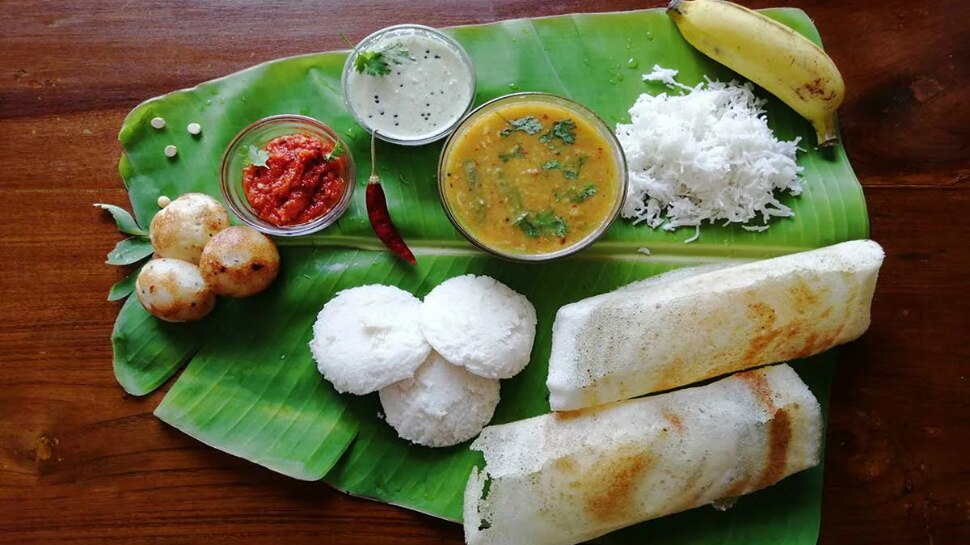 Telangana Government Dasara gift for Hyderabad people tiffin just 5 ...