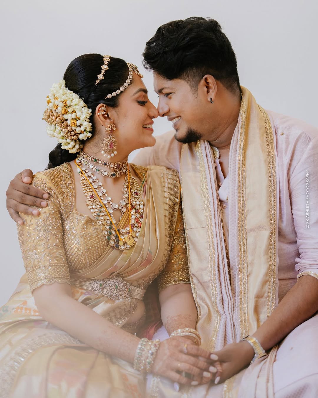 Malayalam actress arya second marriage photos goes viral | Arya ...