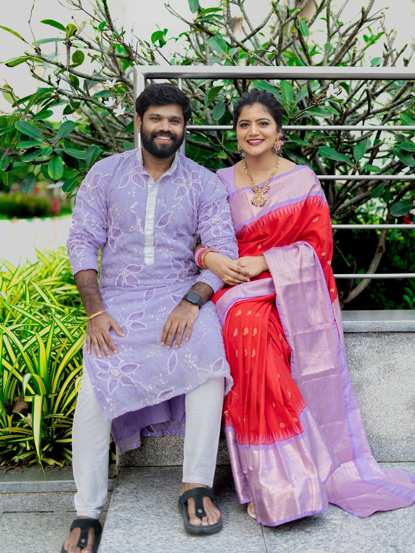 Star Telugu Anchor Shiva Jyothi Suicide Confirms Her Pregnancy Here ...