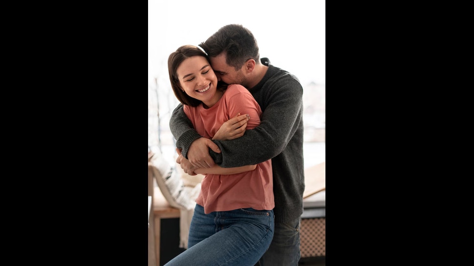 what is china man mums trends woman paying rs 600 for five minute hug ...