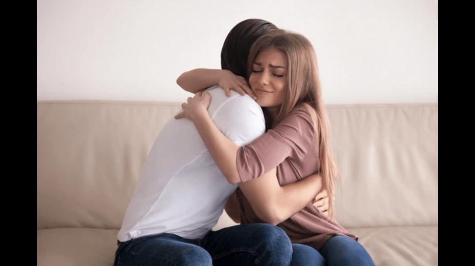 what is china man mums trends woman paying rs 600 for five minute hug ...