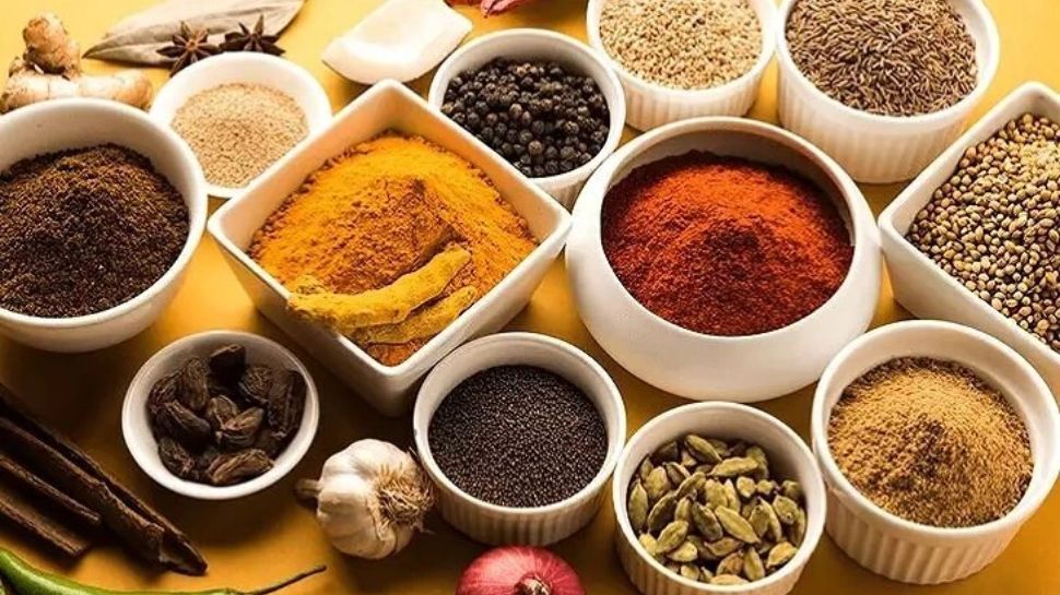 Heres A Real Way To Identify Fake Spices Try Them | Adulteration In ...