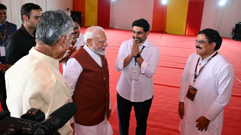 Photos of AP CM and ministers welcoming PM Modi go viral | PM Modi ...