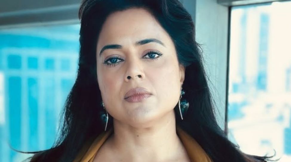 Sameera Reddy Opens Up About Beauty Pressure and 8 Hour Shift Debate vn ...