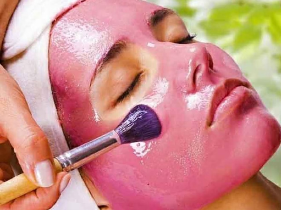 Try these 5 best home made summer face packs to remove blackness on ...